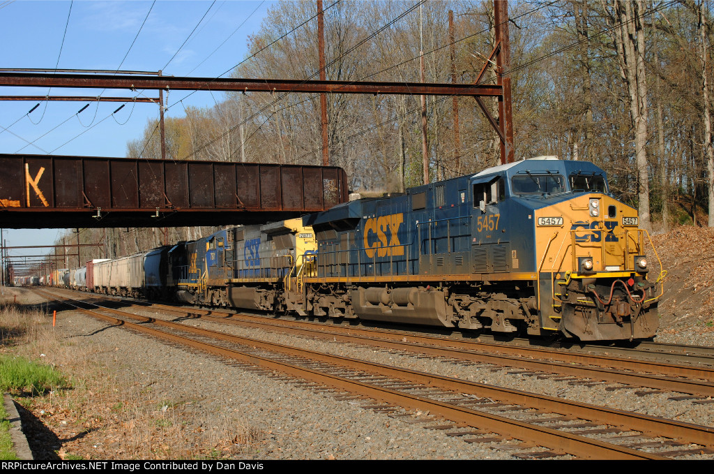 ES40DC/CW40-8/GP15-1 on Q439-30